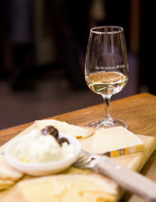 Vinetrekker Wine Tours - Australia Wine ToursAustralia Wine Tours