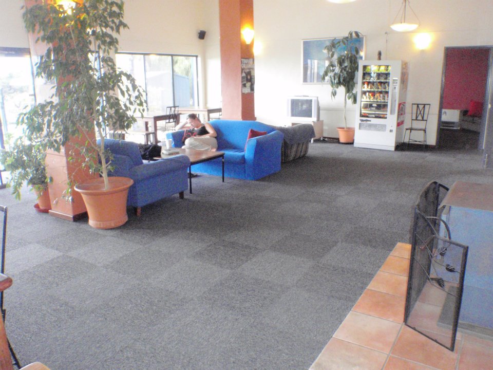 Surf Point Resort (BackPackers) - Australia Wine ToursAustralia Wine Tours