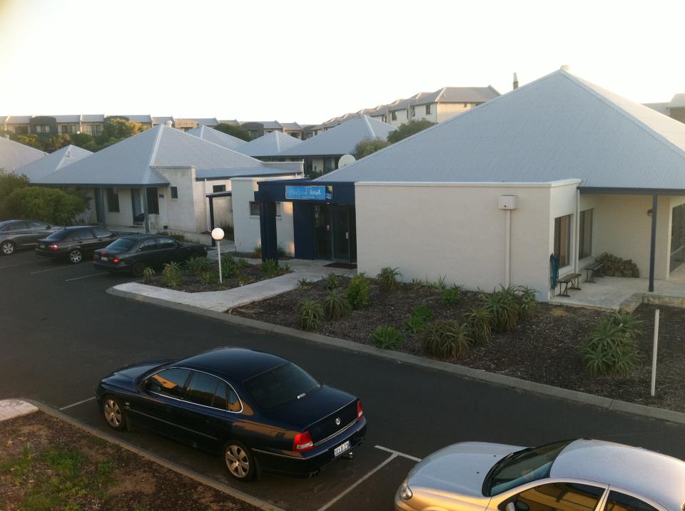 Surf Point Resort (BackPackers) - Australia Wine ToursAustralia Wine Tours