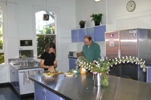 Launceston Backpackers - Australia Wine ToursAustralia Wine Tours