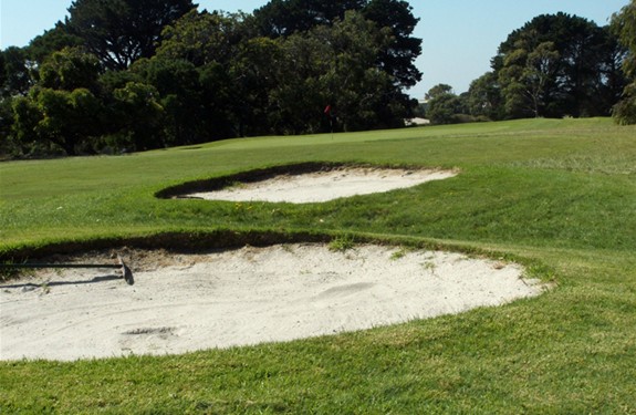 Portland Golf Club - Australia Wine ToursAustralia Wine Tours